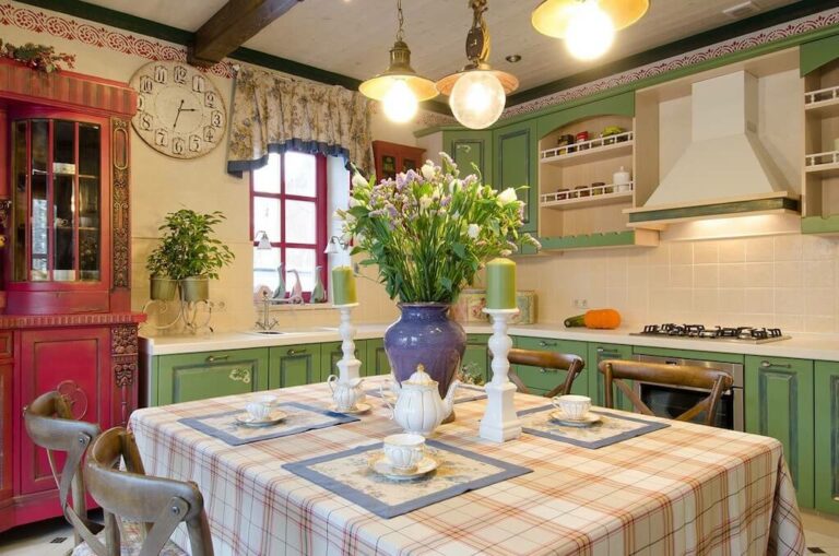 Beautiful Provence Style Kitchen Trends 2025